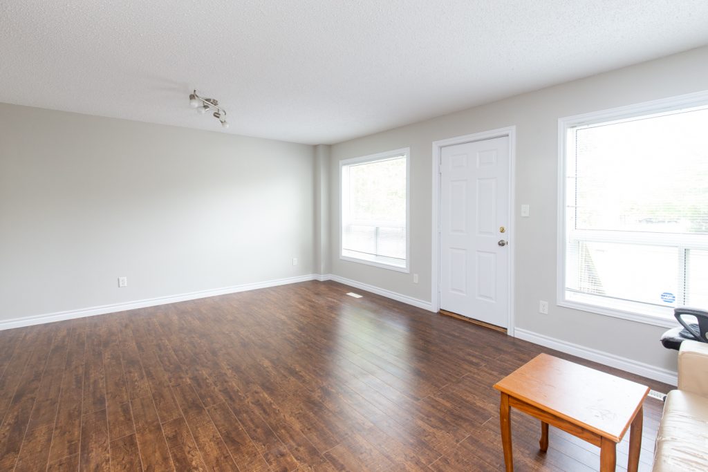 600 Sarnia Road - SOLD - Odland & Blair - Royal LePage Triland